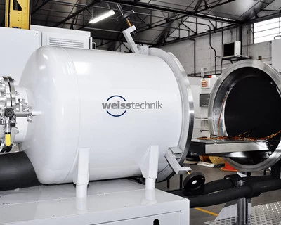 Fit fürs All | Weiss Technik – Umweltsimulation