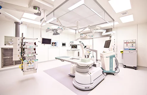 Weiss Klimatechnik climatizes operating theater | Weiss Technik – Air ...